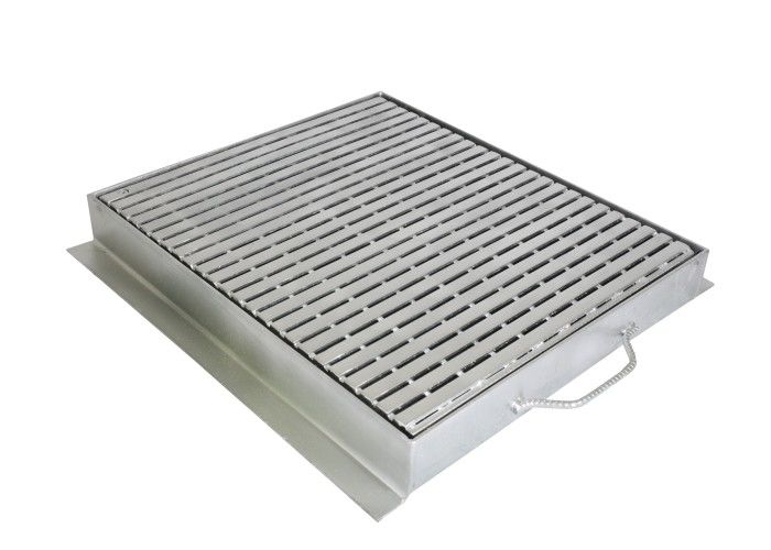 Slip Proof Galvanised Drain Grate , Size Optional Heel Guard Pit Grates Slip Proof Galvanised Drain Grate , Size Optional Heel Guard Pit Grates