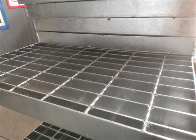 32x3mm Galvanized Steel Grating Plate Swage Locked For Driveway Walkway