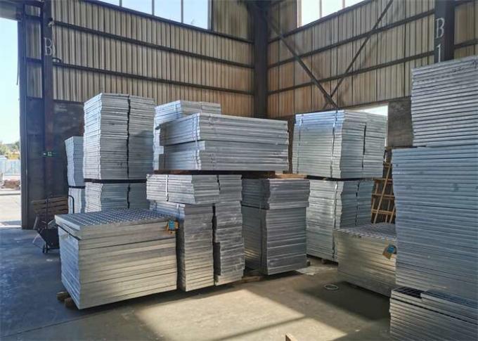 High Strength Platform Steel Grating 100mm Skid Proof Galvanised ...