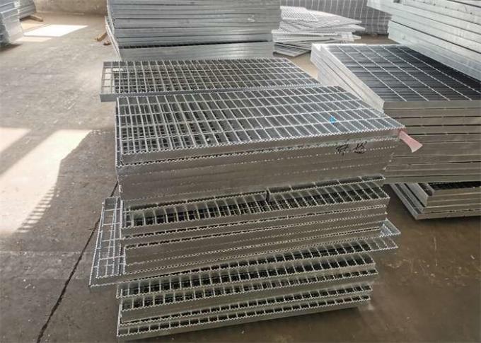 Driveway Platform Steel Grating Walkway 120mm High Zinc Coating